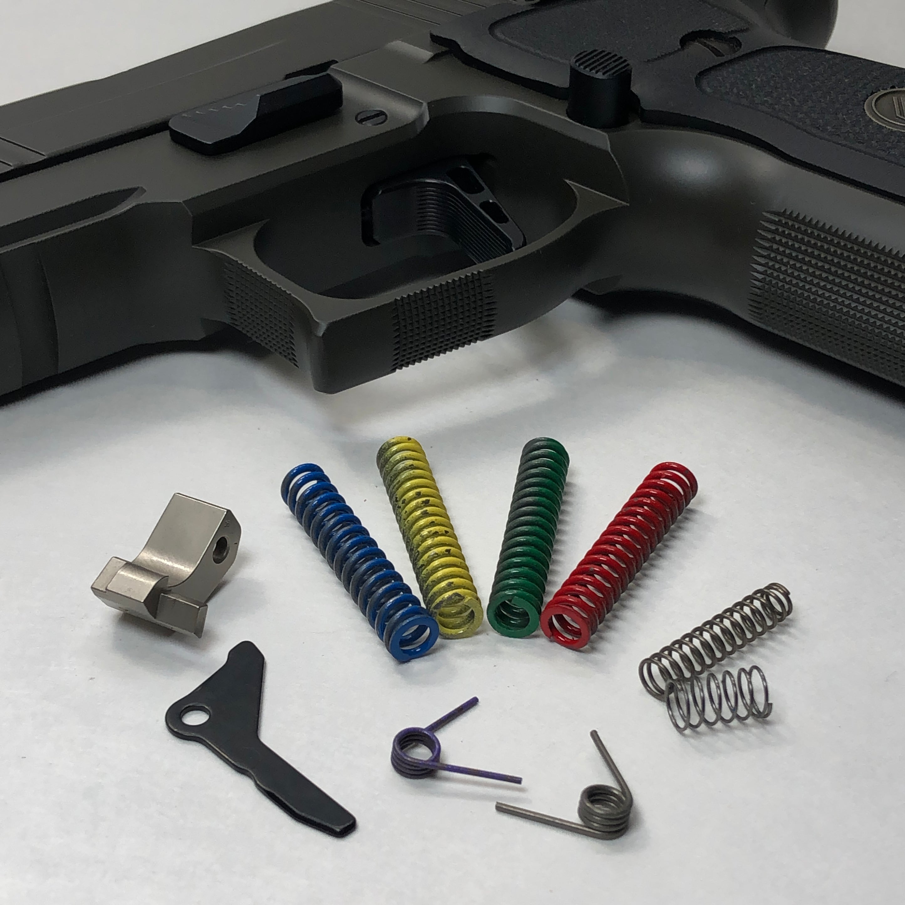 Armory Craft *Smooth Action* P220 P226 P227 P228 P229 M11A11 Short Res ...